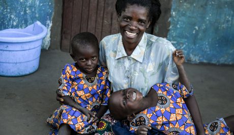 SolarAid | Combatting poverty and climate change