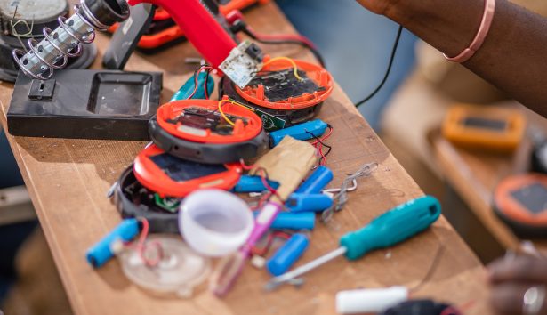 SolarAid | Combatting poverty and climate change